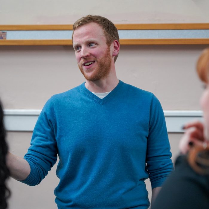 Distan-sing with Alex Patterson - Nottingham Playhouse