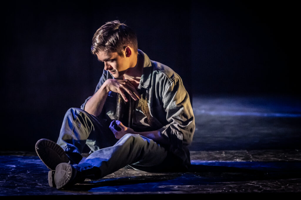 The Real & Imagined History of the Elephant Man - Nottingham Playhouse